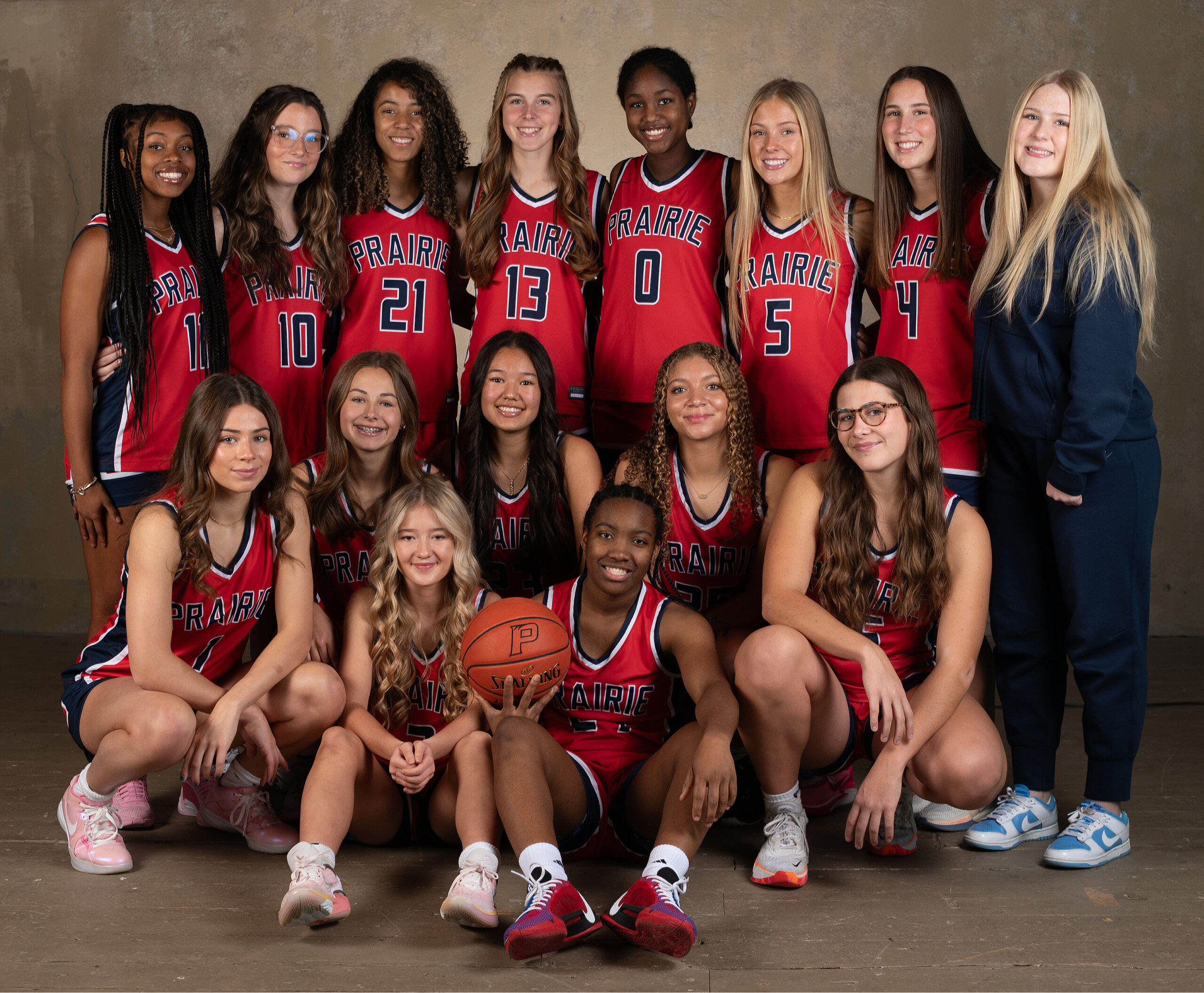 Girls' Varsity Basketball Team | The Prairie SchoolThe Prairie School
